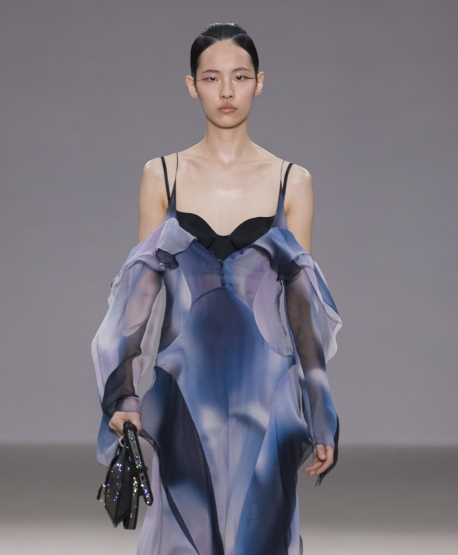 Women's Designer Clothing Collections & Runway Fashion | Moda Operandi